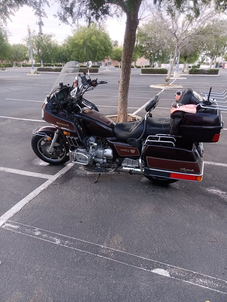 1984 Honda Aspencade Goldwing for Sale in Riverside, CA - OfferUp