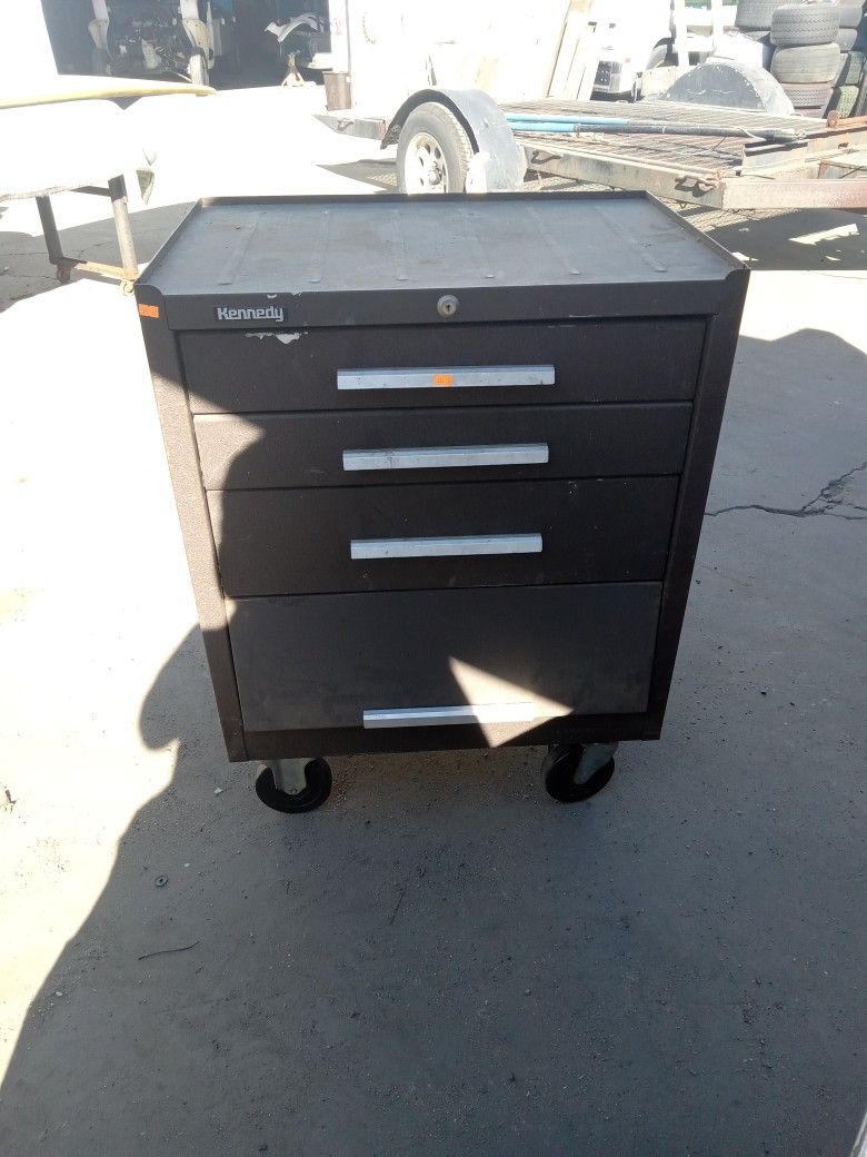 Kennedy Toolbox for Sale in Gardena, CA - OfferUp