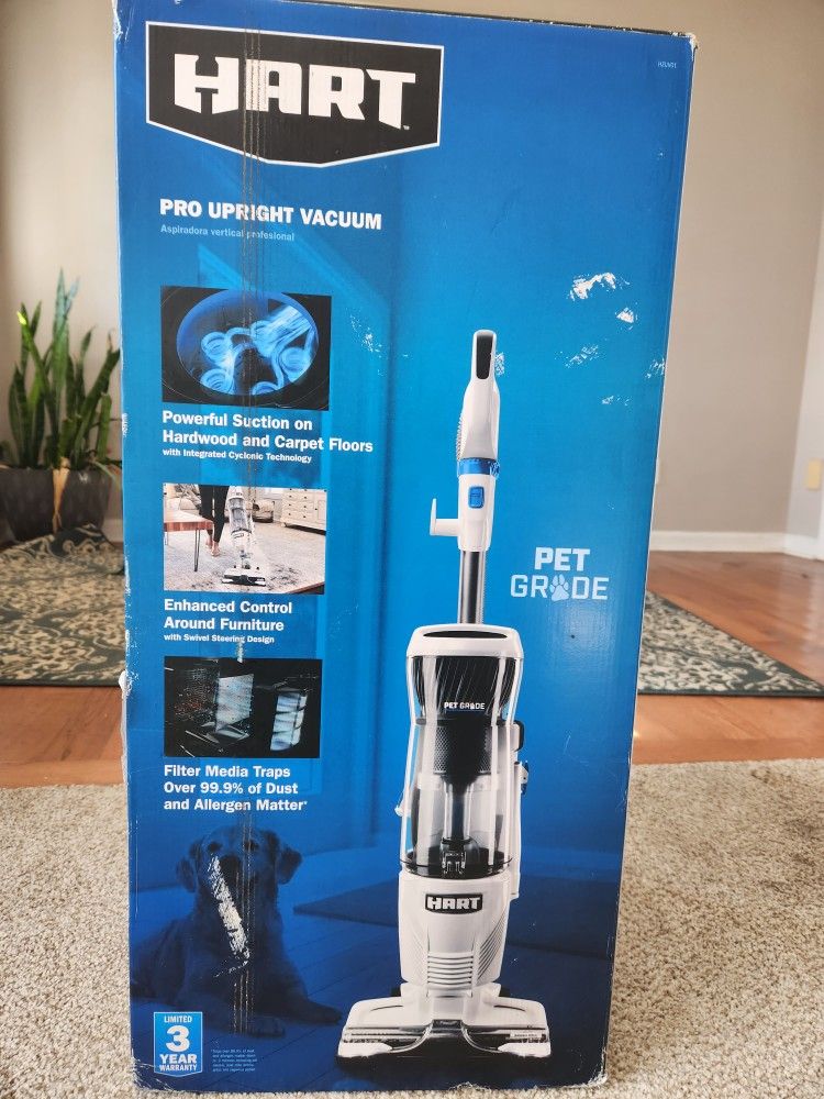 Hart Upright Vacuum for Sale in Virginia Beach, VA - OfferUp