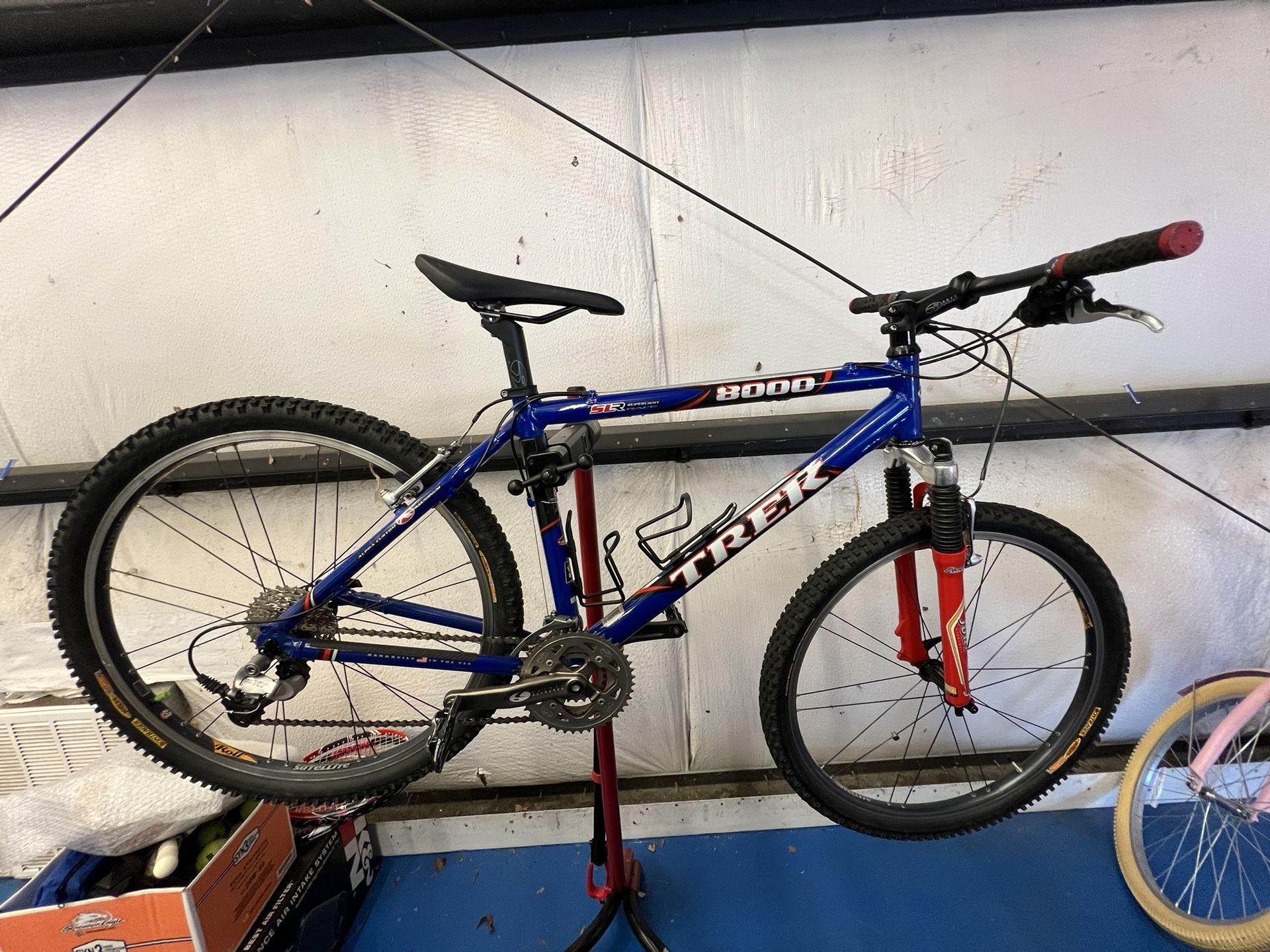 Trek SLR 8000 Mountain Bike for Sale in Newport News, VA - OfferUp