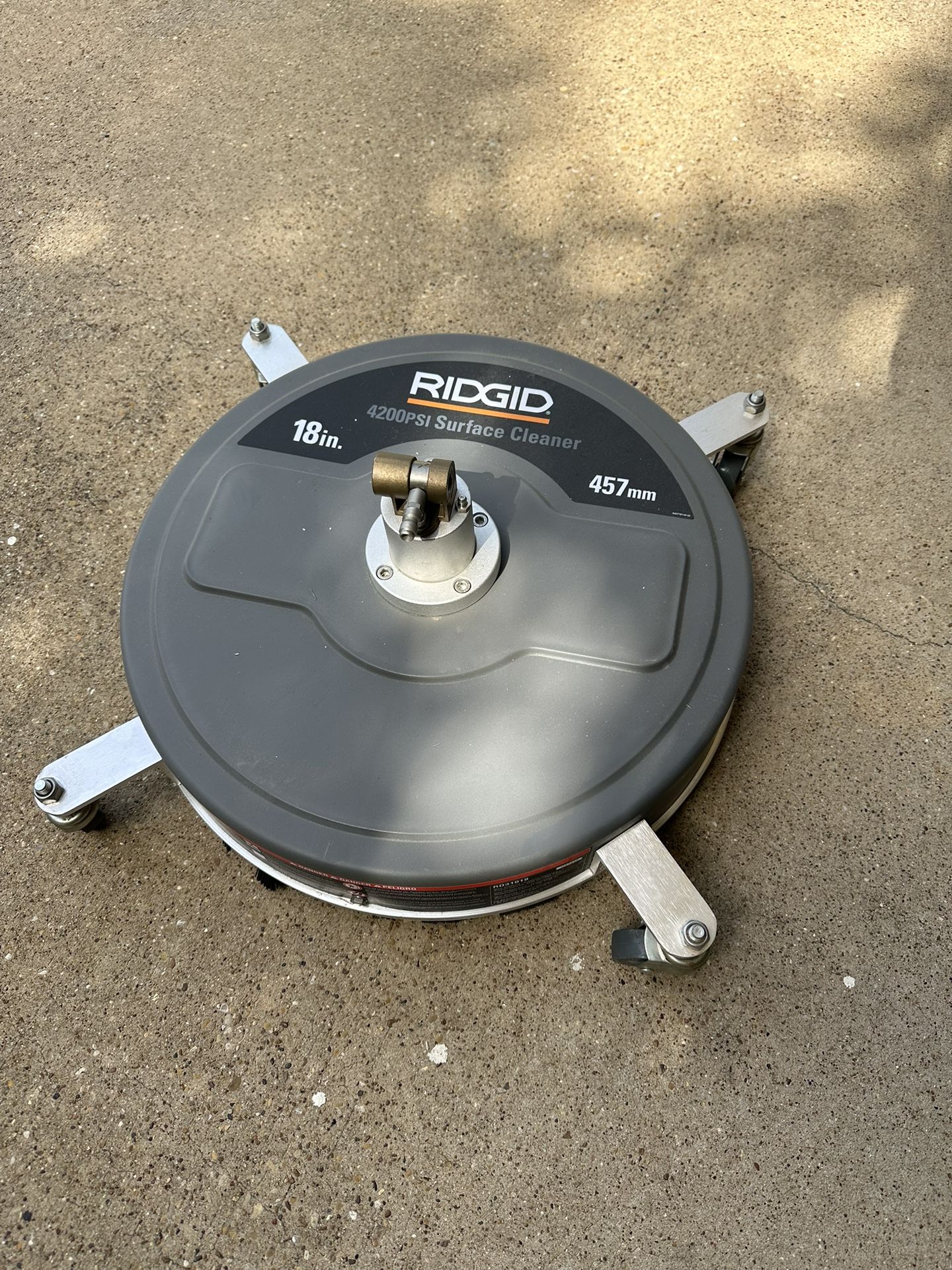 Zinoxal RIDGID Professional 18 Inch 4200 Psi Quick Connect Surface Cleaner for Gas Pressure Washers for Sale in Cedar Hill TX OfferUp