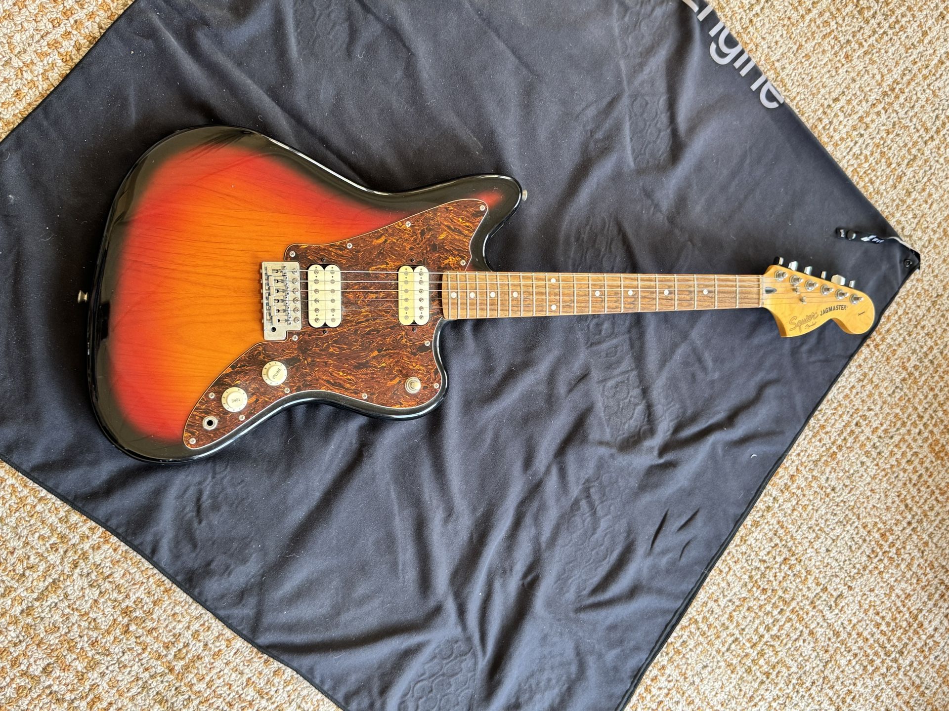 Squier Jagmaster – Upgraded with Seymour Duncan Pickups for Sale in ...