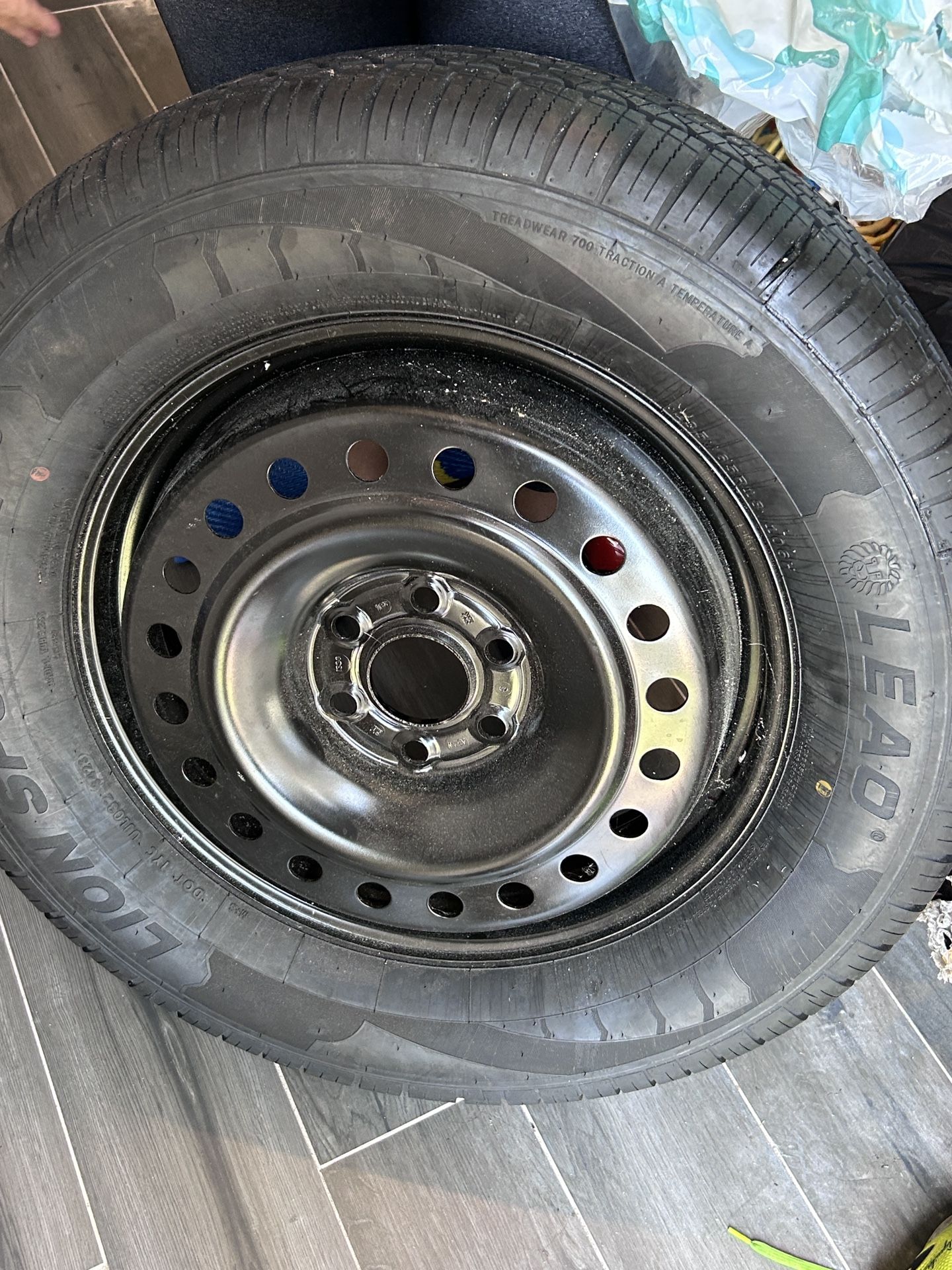 Llanta De Repuesto Nueva Con Rin Incluido for Sale in Hillsboro Beach ...