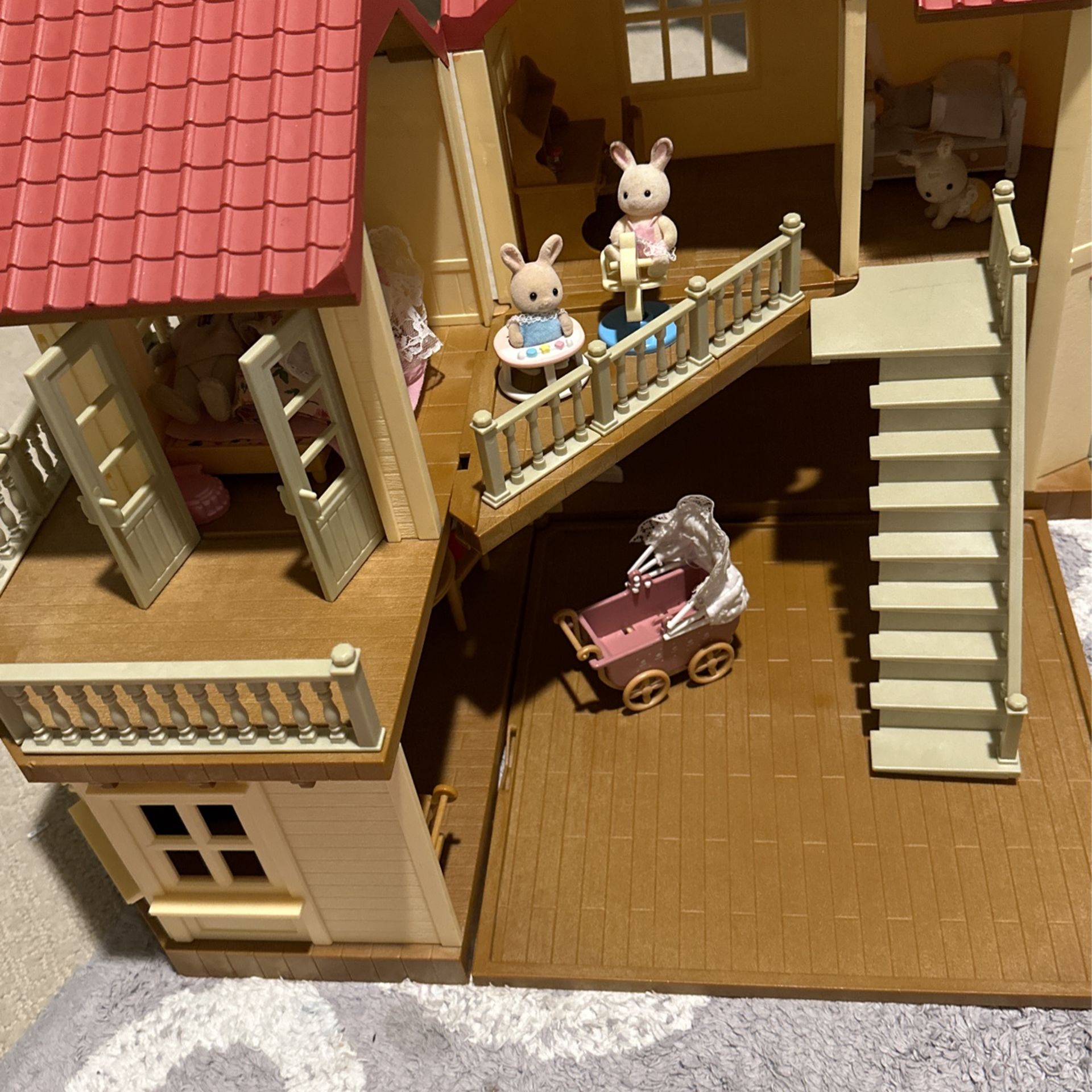 Calico Critters House And Accessories for Sale in San Antonio, TX - OfferUp