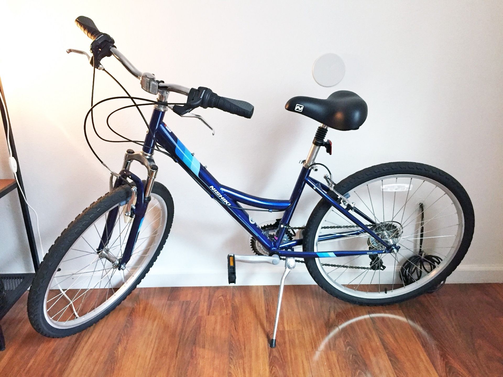 Nishiko Tamarack Comfort Bike shamino 7 speed 15” frame 26” wheel for ...