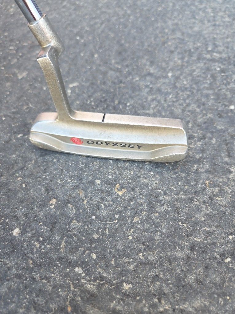 Odyssey Putter With Fat Grip for Sale in Palm Desert, CA - OfferUp