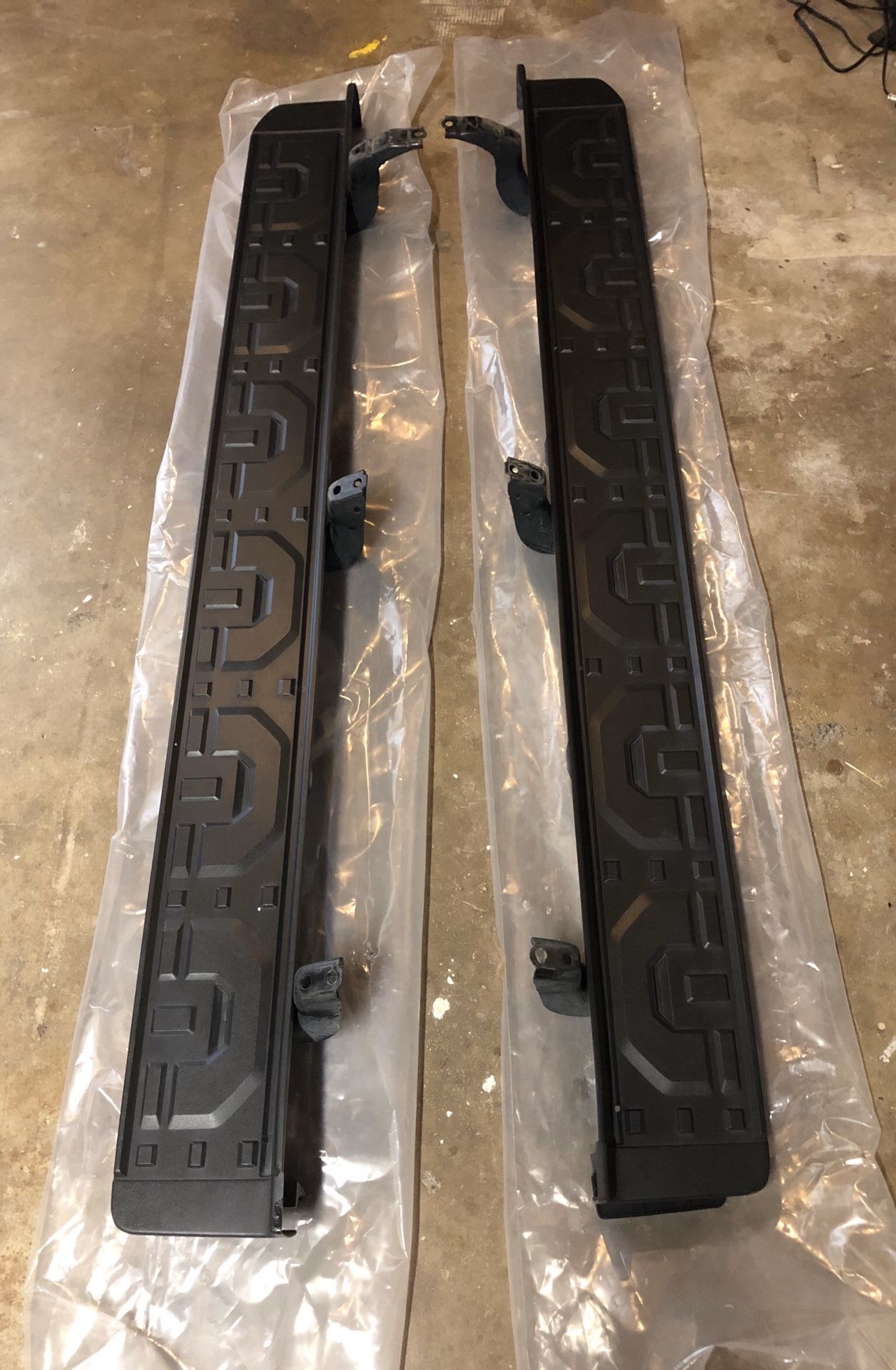 2019 Toyota 4Runner running boards for Sale in Imperial Beach, CA - OfferUp