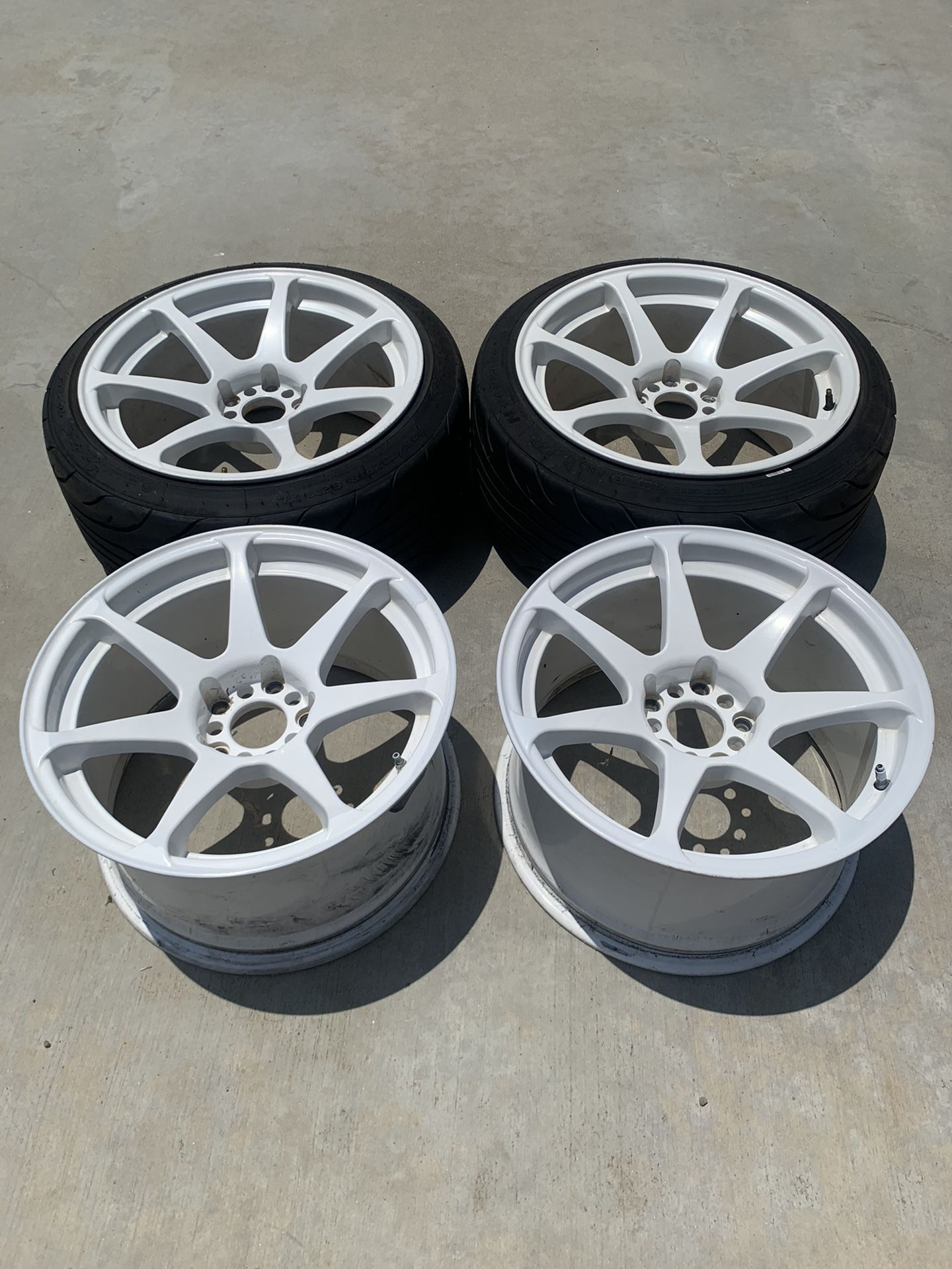 Mb battles 17x9.5+15 18x9.5+23 for Sale in Fontana, CA - OfferUp