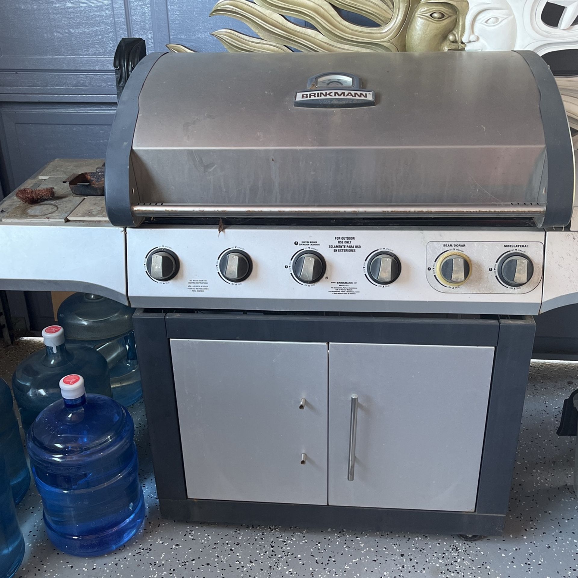 Brinkmann Gas Grill for Sale in Salinas, CA - OfferUp