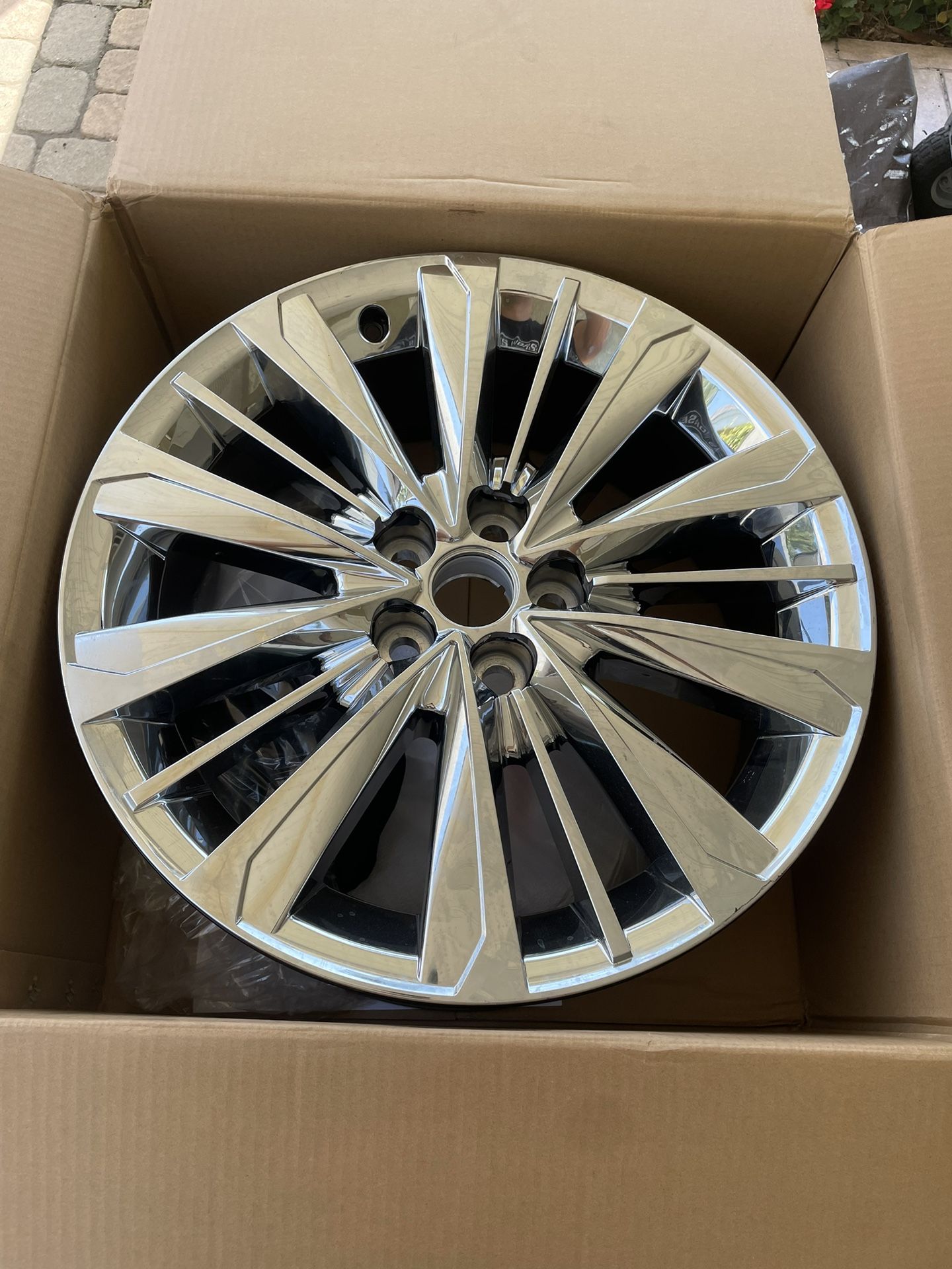 20 Inch Wheels/Rims Grand Highlander for Sale in Glendora, CA - OfferUp