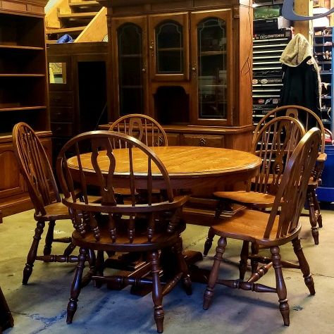 Temple Stuart Dining Room Set