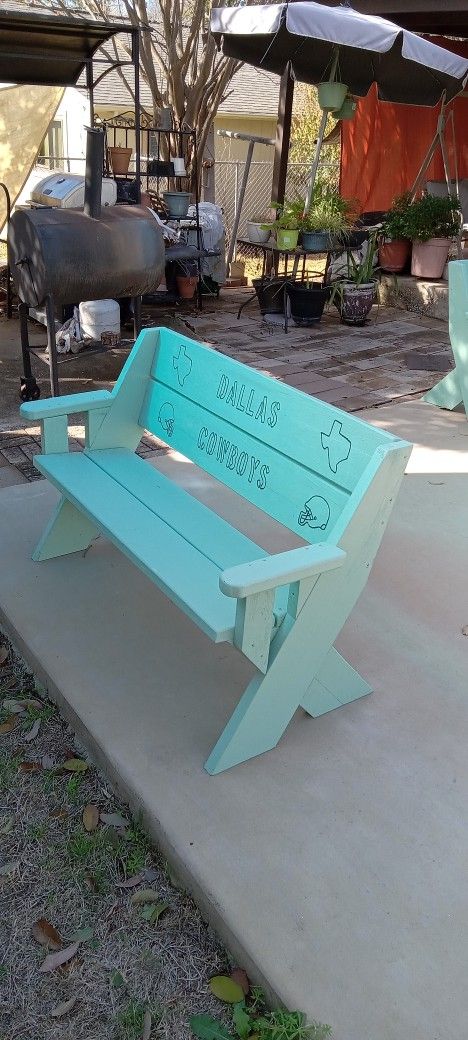 Dallas Cowboys Bench (Read Description) for Sale in San Antonio, TX ...