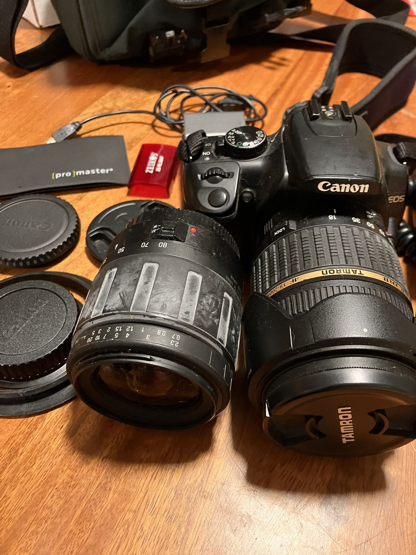 Canon Rebel XTI DSLR with Zoom lens, Ringlight, Bag and more for Sale ...