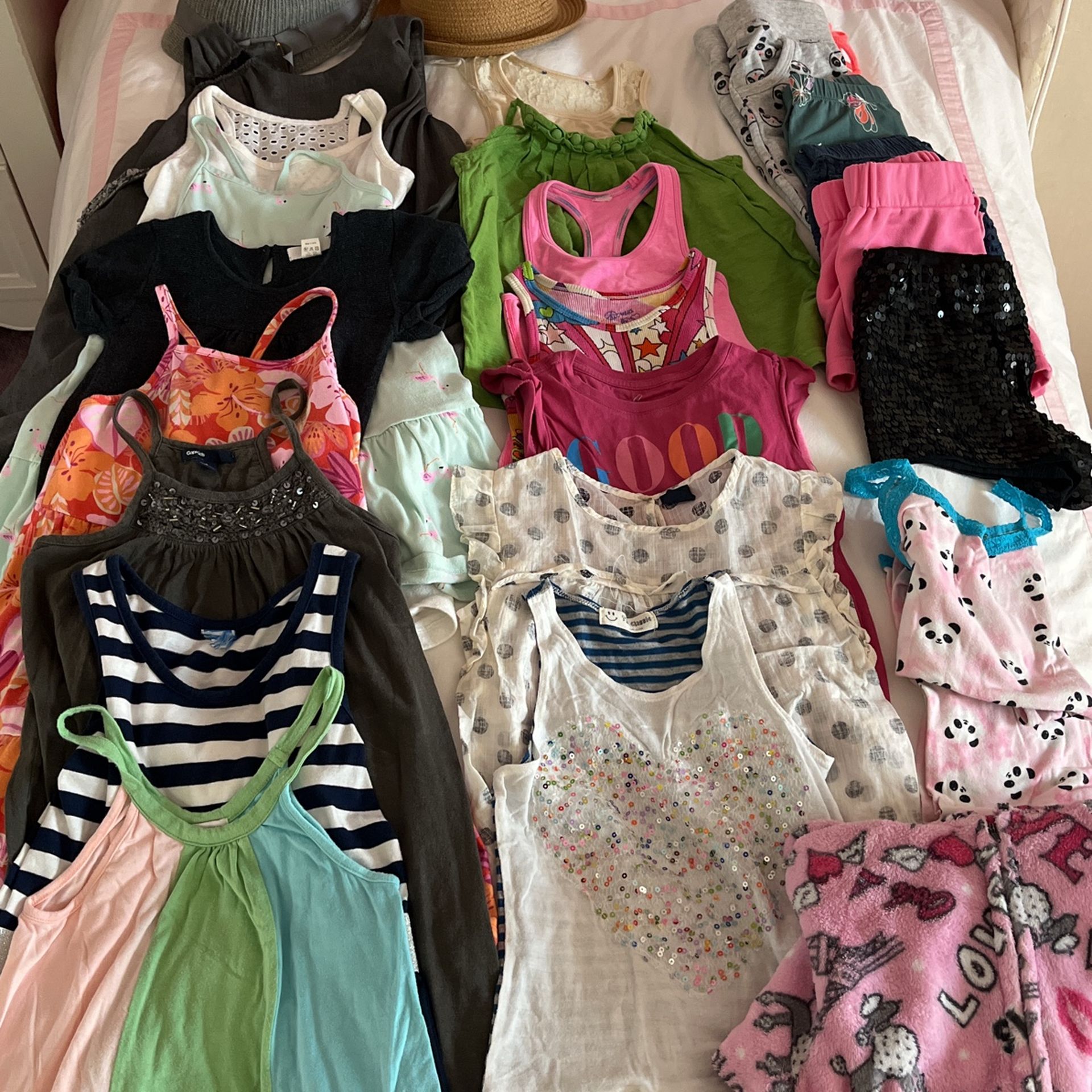 Clothes Bundle for Sale in Windsor Hills, CA - OfferUp