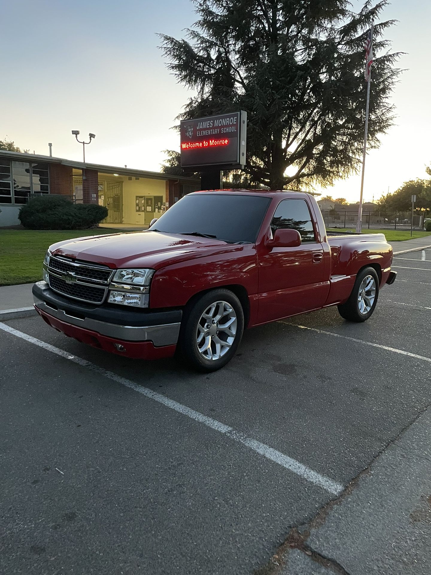 2004 Chevrolet Silverado 1500 for Sale in Stockton, CA - OfferUp