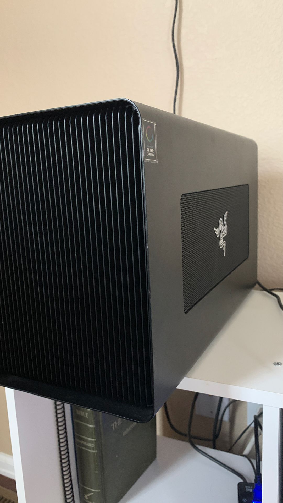 Razer Core X Chroma Aluminum External GPU Enclosure (eGPU) for Sale in ...