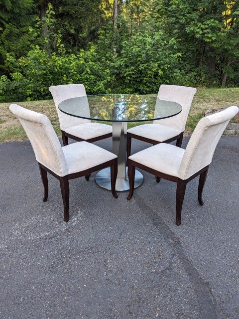 Dania Vispa Round Dining Table & 4 Chairs for Sale in Bothell, WA - OfferUp