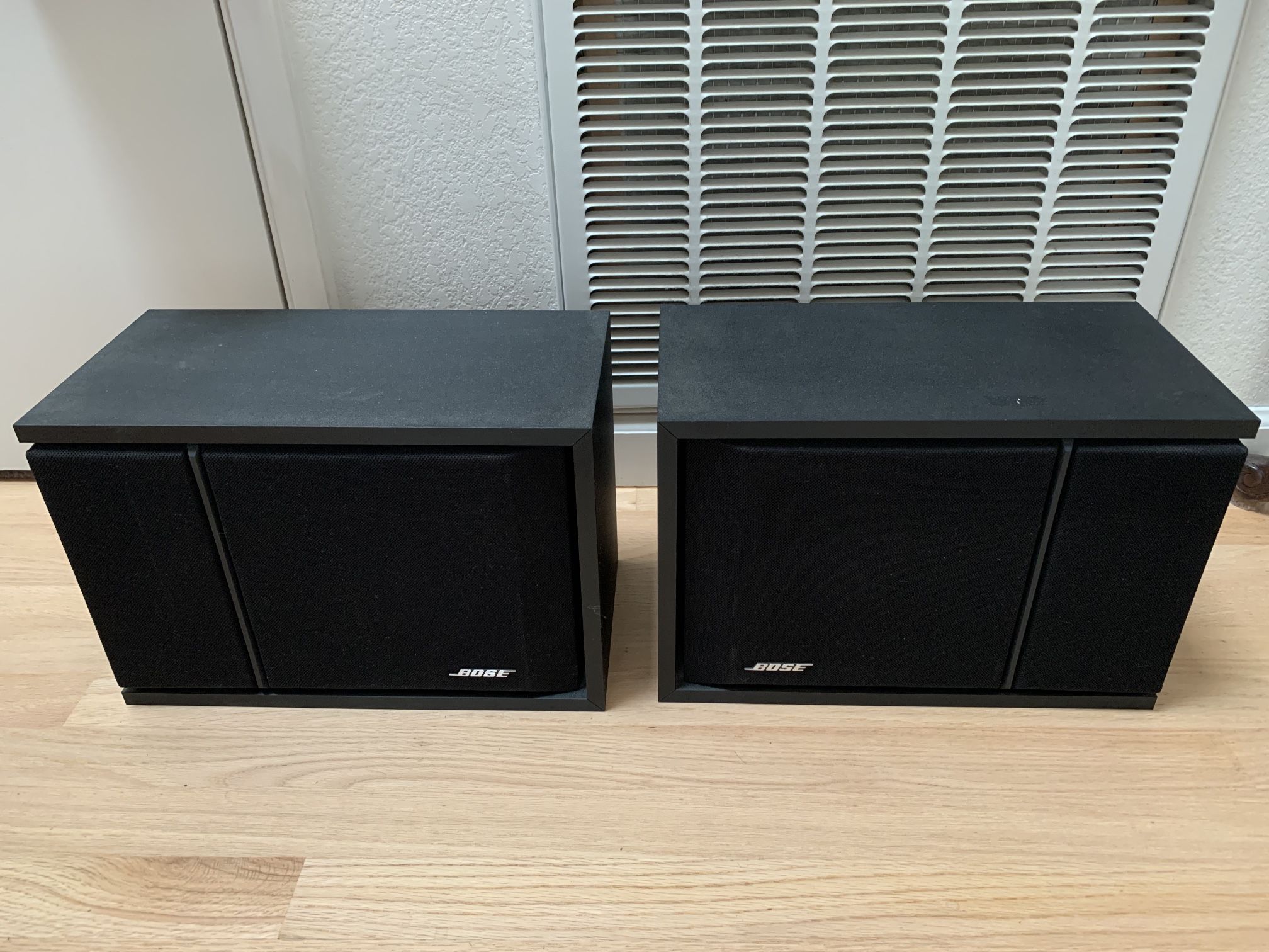 Bose Bookshelf Speakers