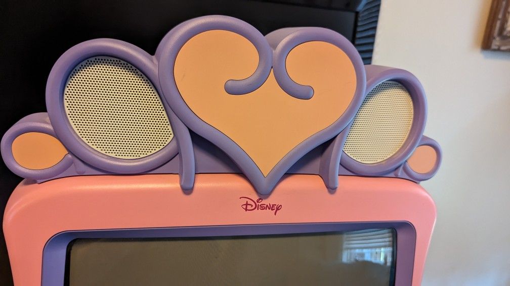 RARE Vintage Disney Princess Tv Set With DVD/VCR/Remote for Sale in ...