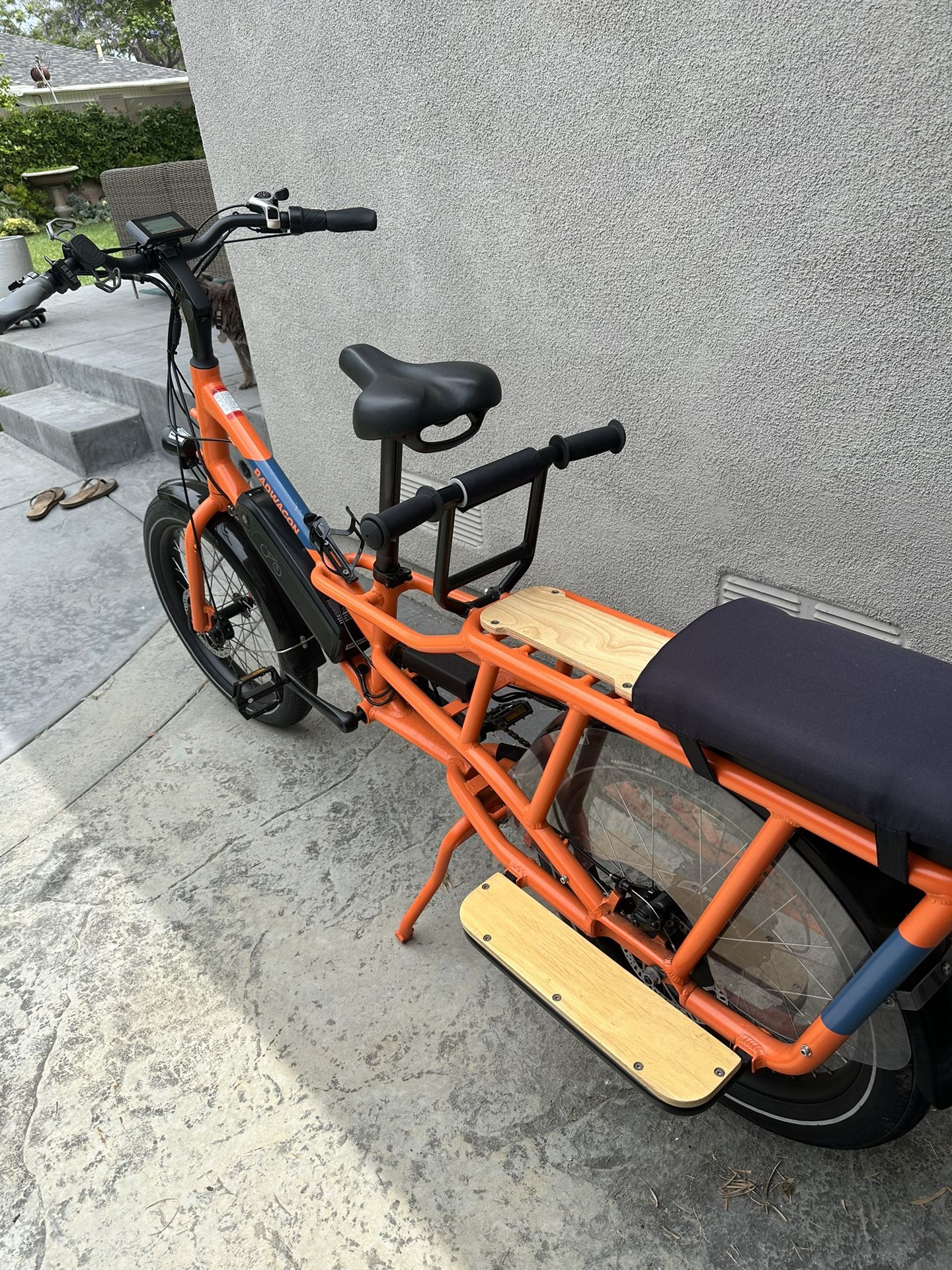 Radwagon 4 Electric Cargo Bike for Sale in Long Beach, CA - OfferUp