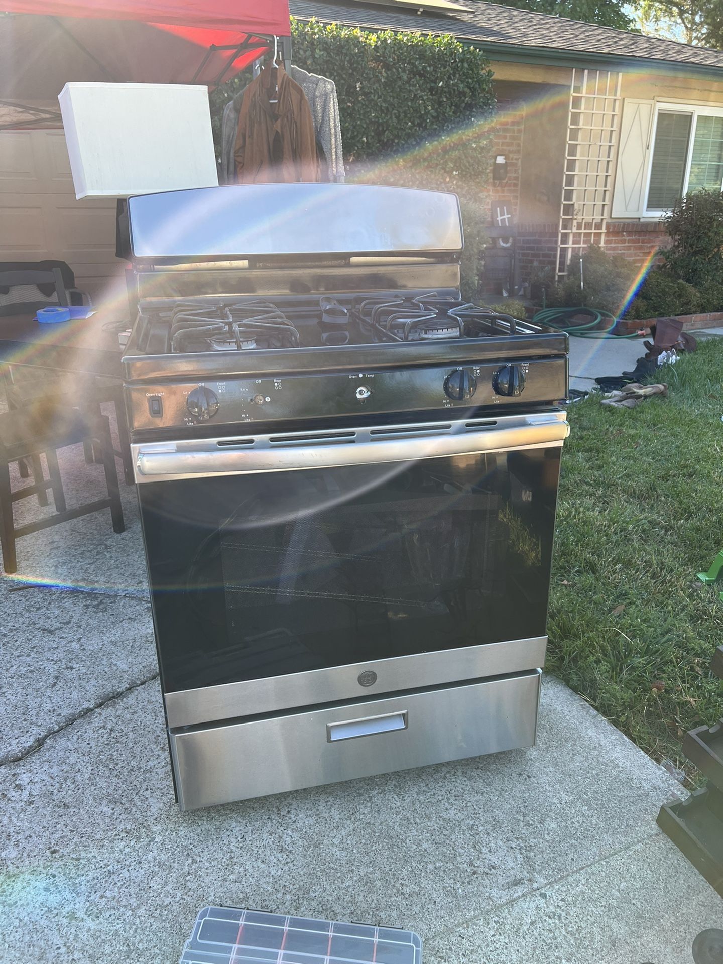 GE Stainless Steel Stove for Sale in Stockton, CA - OfferUp