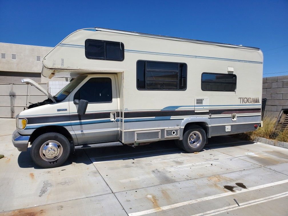 95 Ford e350 motorhome for Sale in Palm Springs, CA - OfferUp