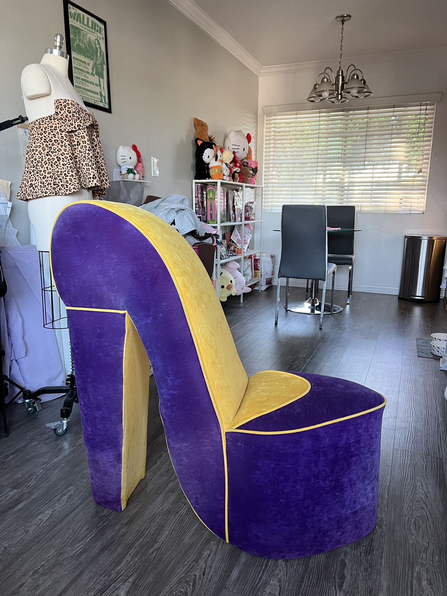 RARE Y2K Heel Chair (Purple/Yellow) for Sale in Paramount, CA - OfferUp