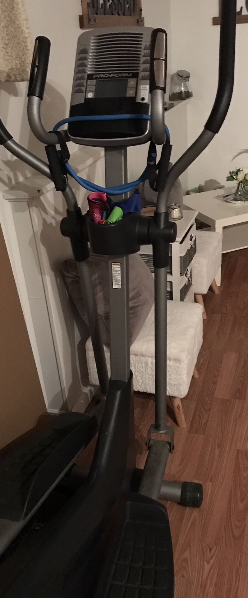 Pro form Elliptical Pro-form exercise machine 390 E model for Sale in ...