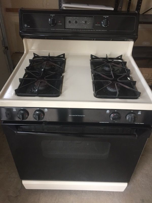 Gas Stove - GE XL44 for Sale in Moorestown, NJ - OfferUp