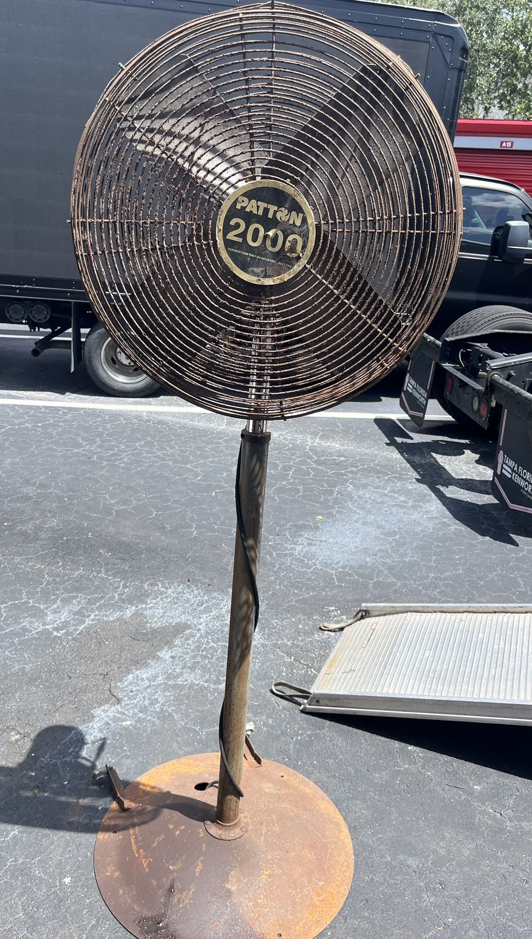 Patton 2000 Industrial Fan for Sale in Miami, FL - OfferUp