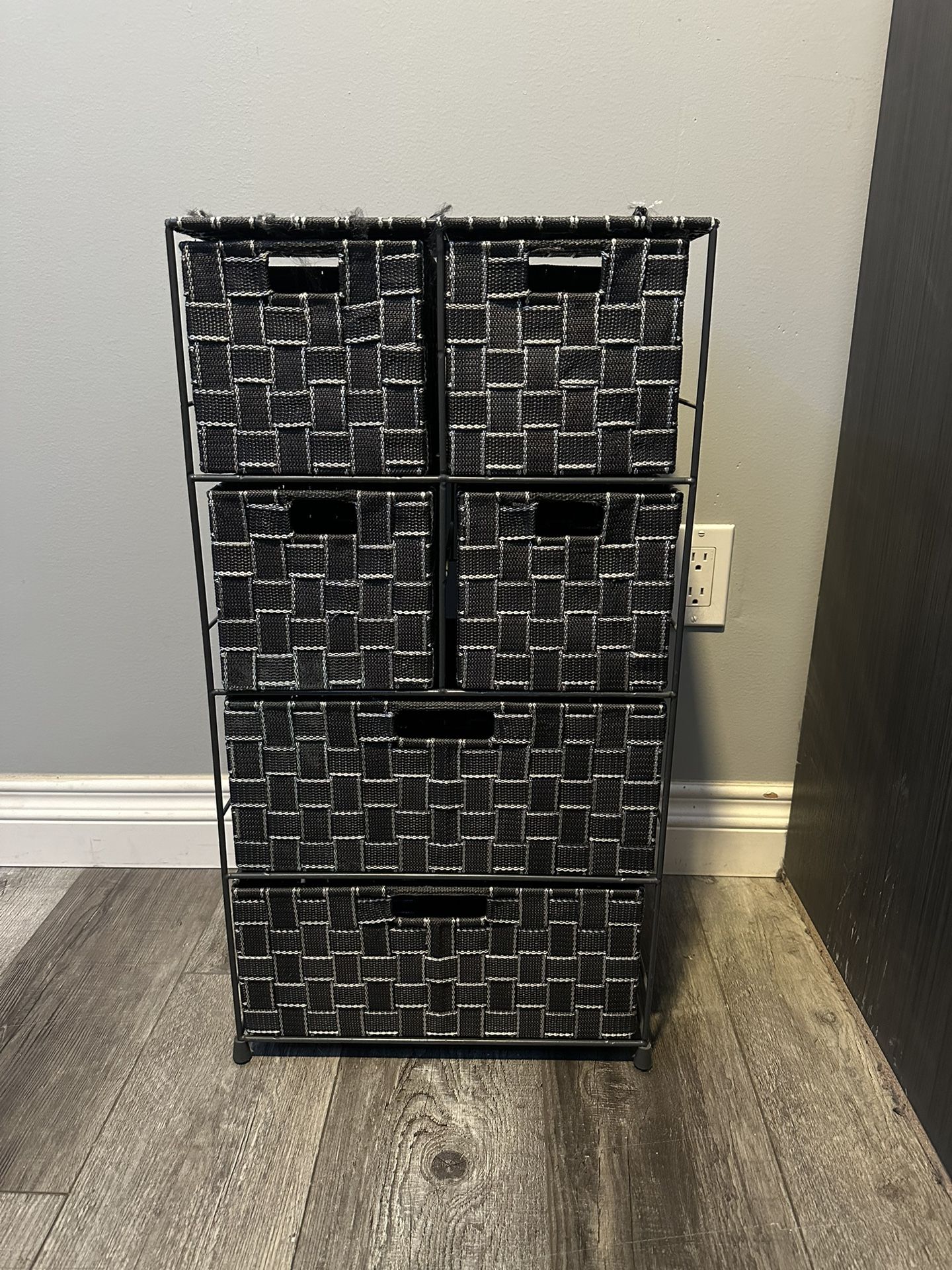 Mini Storage Cubby for Sale in Los Angeles, CA - OfferUp