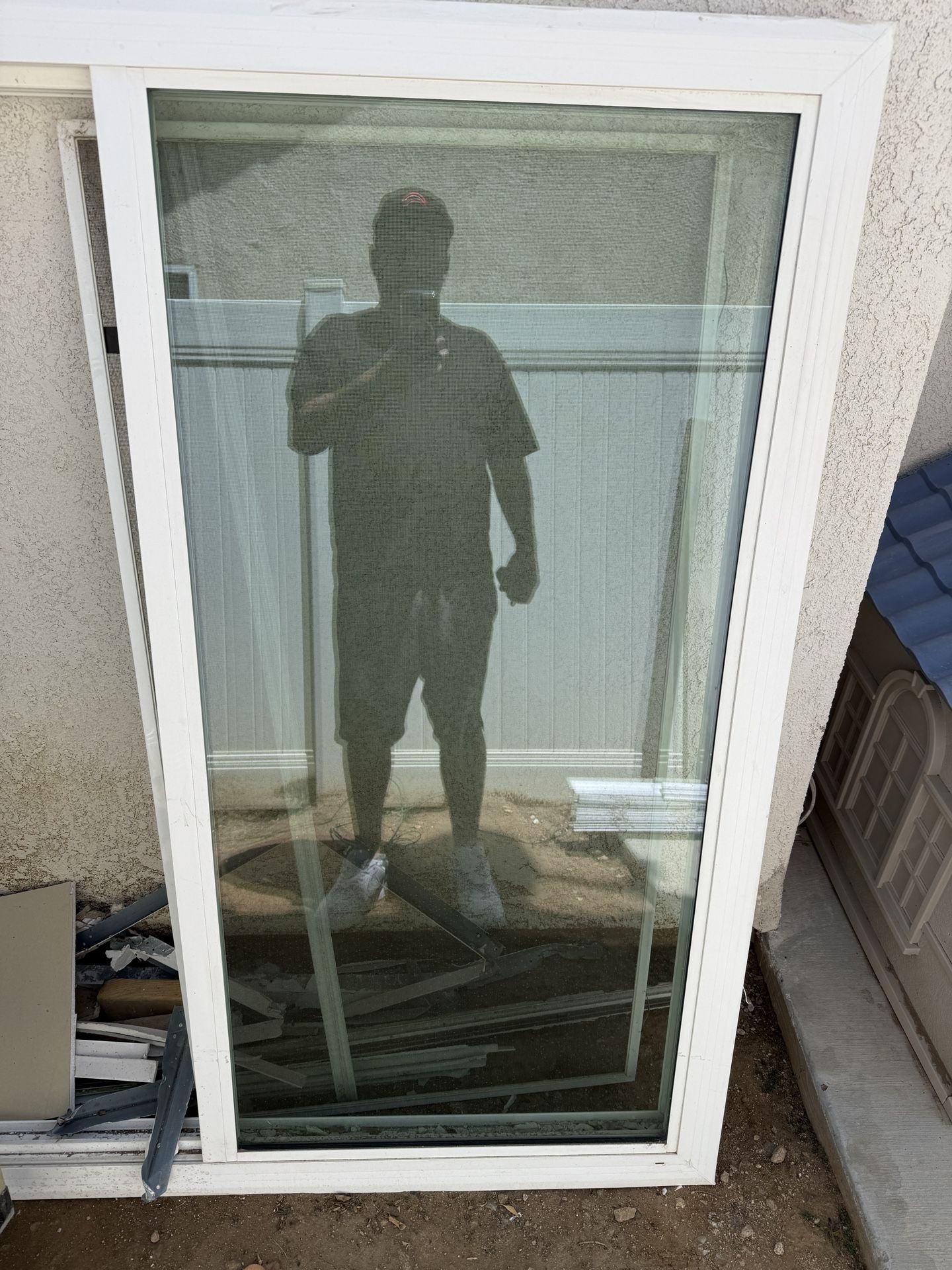 2 Double Pan Windows for Sale in Oak Glen, CA - OfferUp