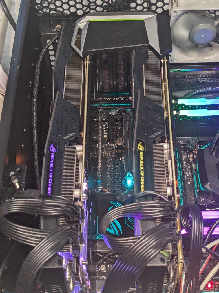 2x ASUS ROG Strix SLI Gaming GPUs for Sale in Chula Vista, CA - OfferUp