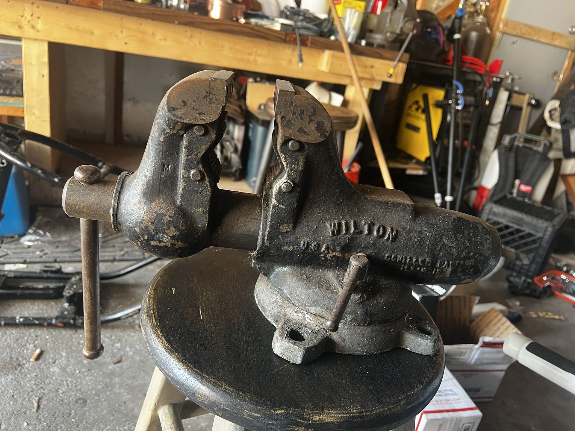Wilton Bullet Bench Vise for Sale in Alsip, IL - OfferUp