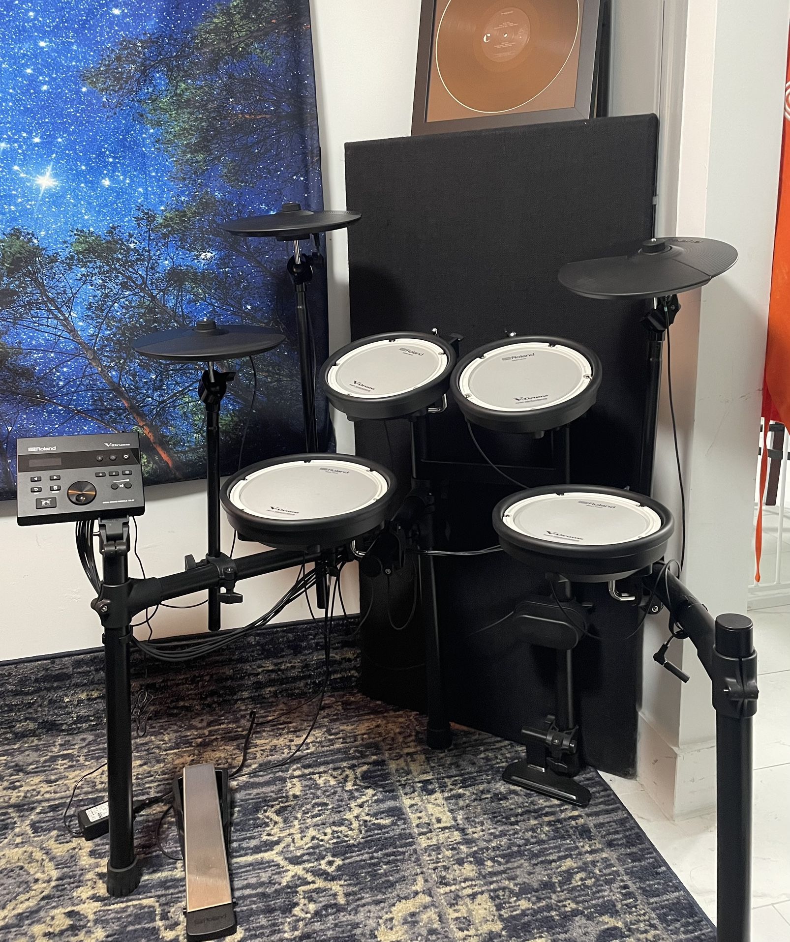 ROLAND (V-Drums) TD-07DMK Drum Set for Sale in Hollywood, FL - OfferUp