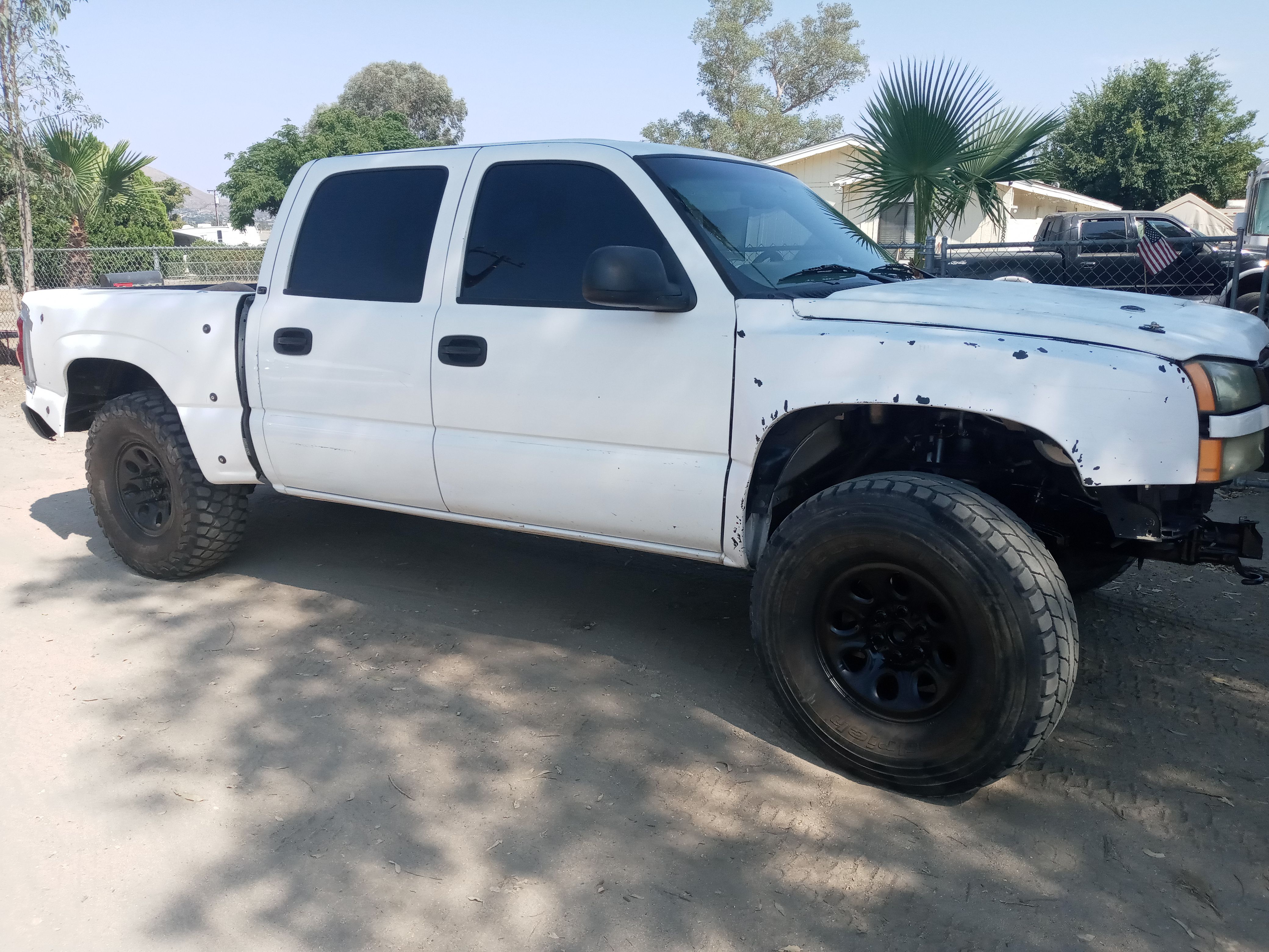 Chevy PRERUNNER Long travel 2006 1500 Trade!!! for Sale in Lake ...
