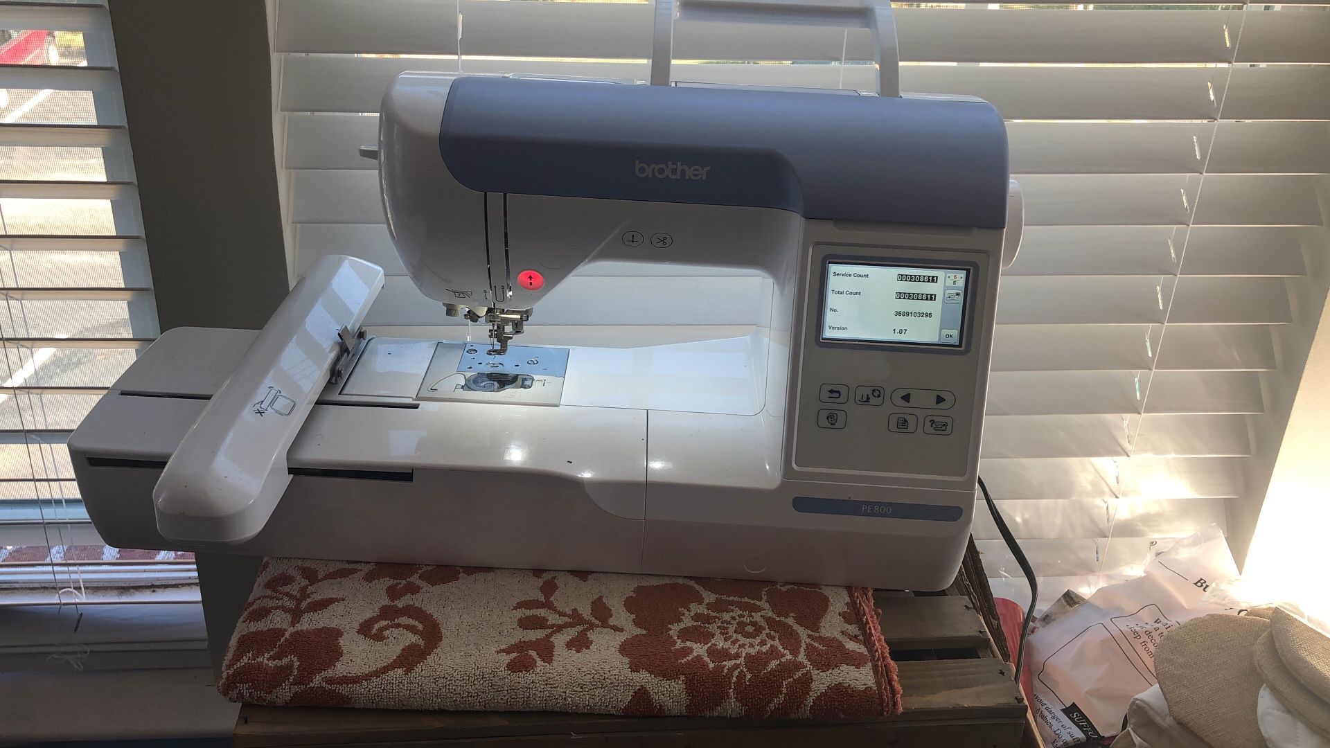 Brother PE 800 Embroidery Machine And Accessories (Used, Like New) for ...