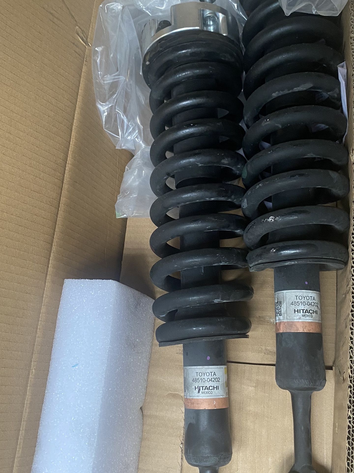 3” Front Shocks For Toyota Tacoma 2021 Only 20 K Milles for Sale in ...