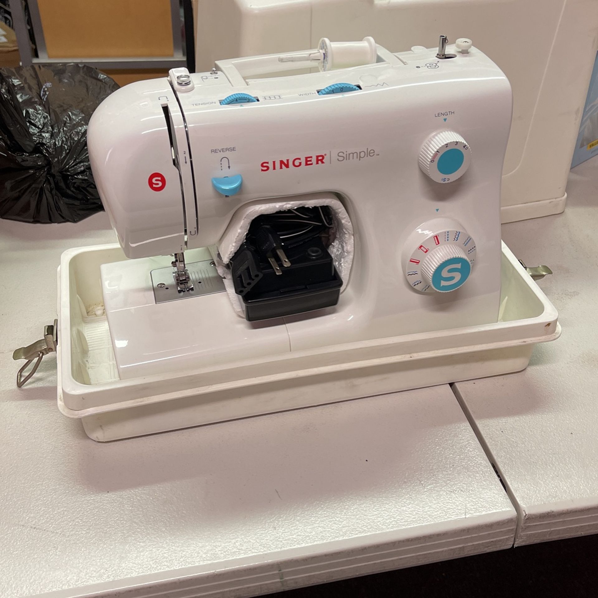 Singer Simple Sewing Machine Parts