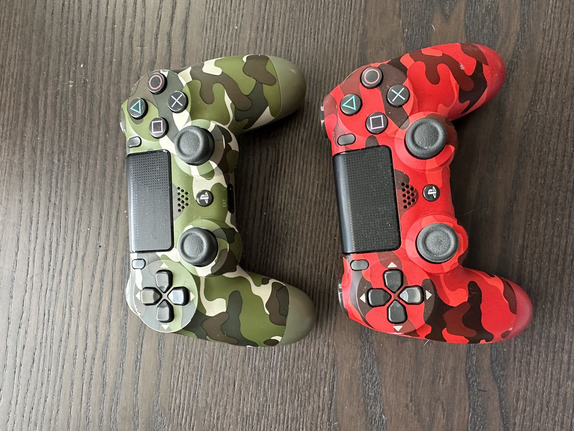 two ps4 controllers for Sale in Columbus, OH - OfferUp