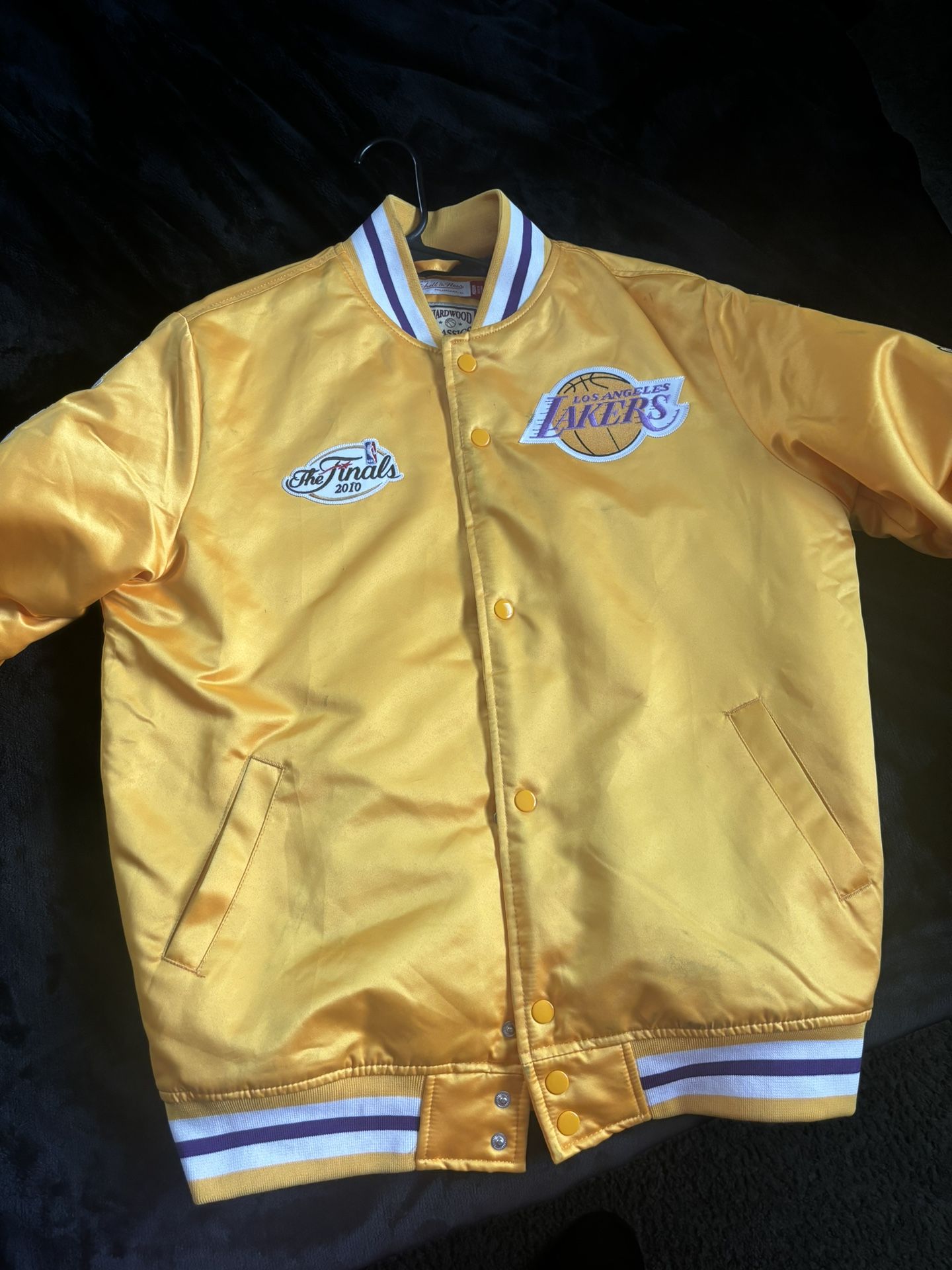 Lakers NBA Varsity Jacket for Sale in Atlanta, GA - OfferUp