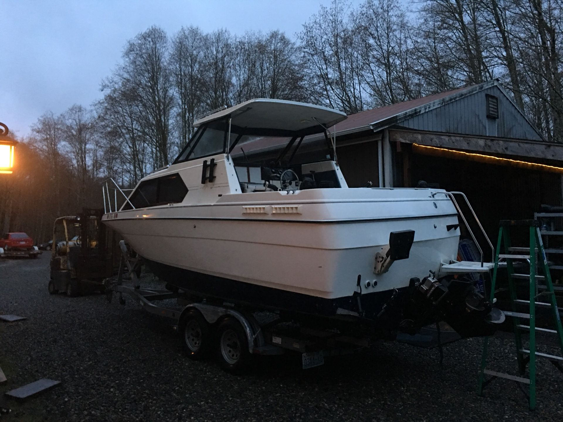 1992 Bayliner 2452 Express for Sale in Tacoma, WA - OfferUp