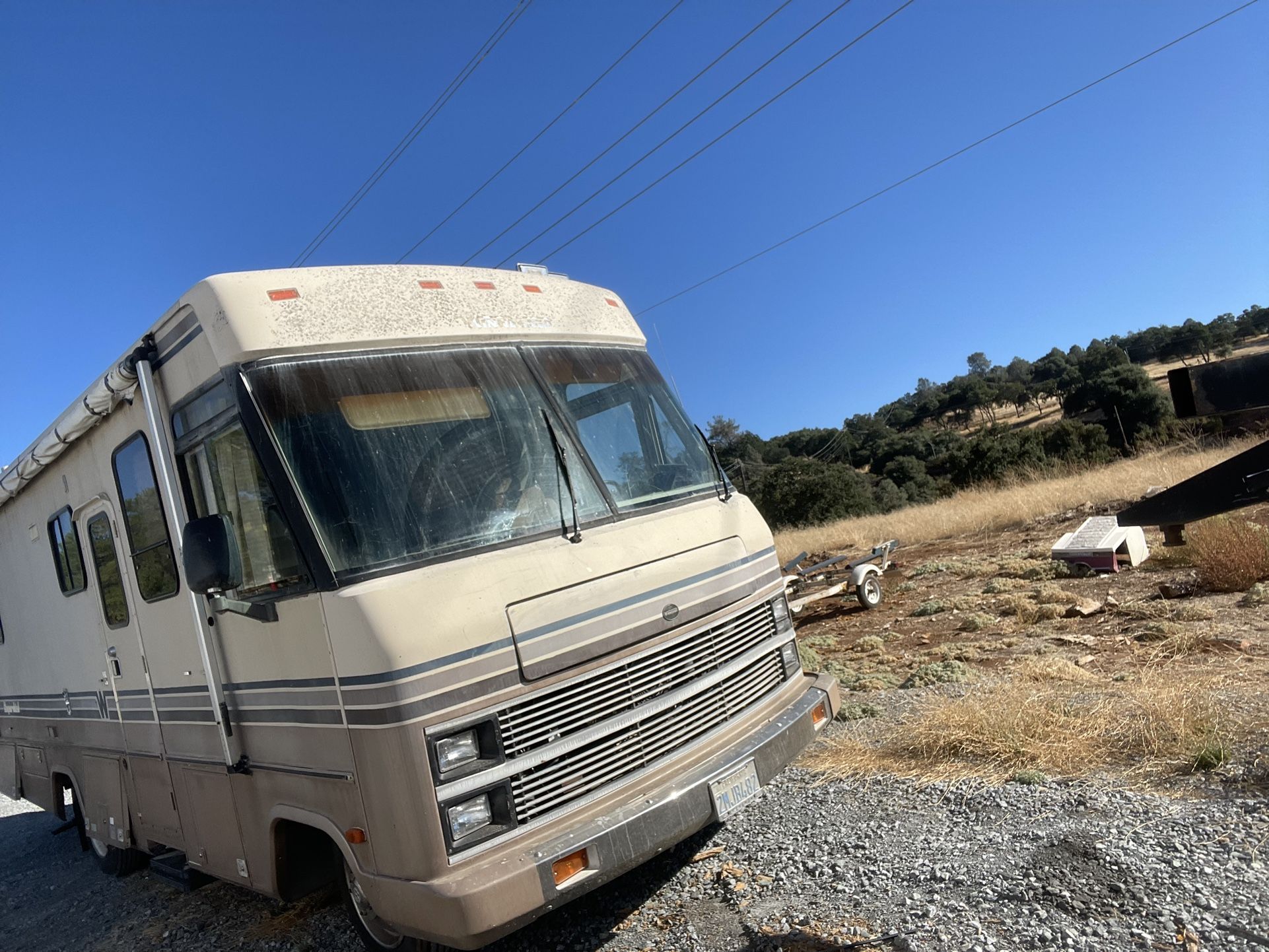 1988 Winnebago, 25 Foot Motorhome for Sale in Wilton, CA - OfferUp