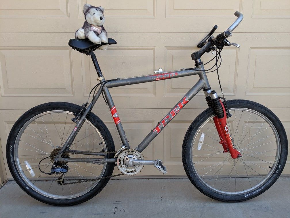 Trek 6000 21" mountain bike bicycle fully tuned ride ready and ...