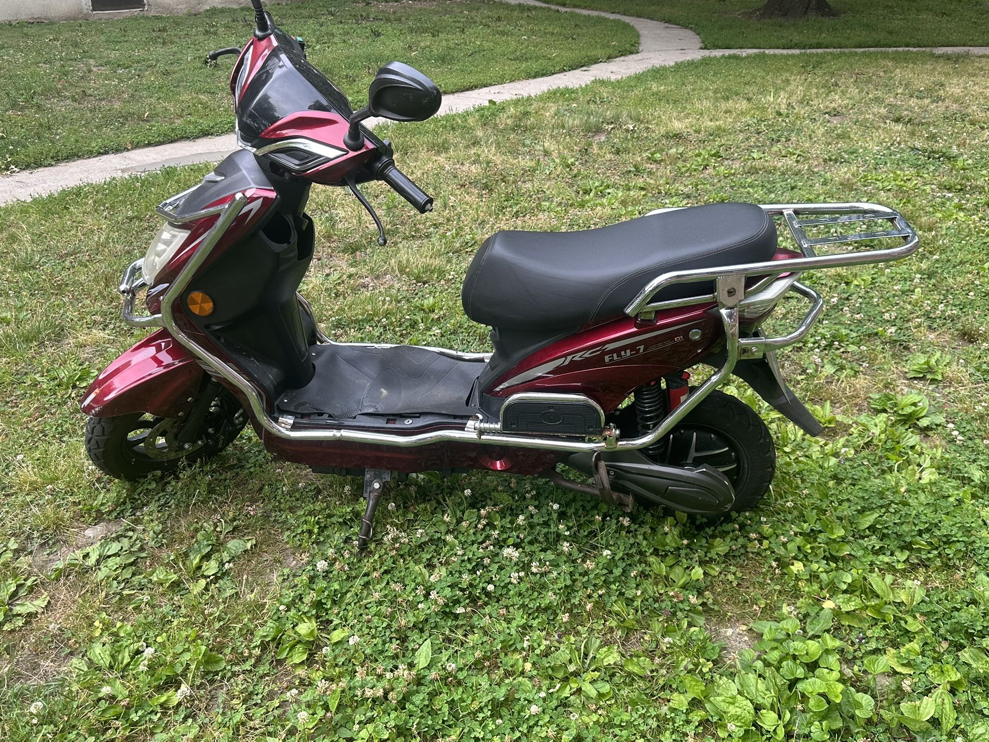 Electric Moped Fly 7 E-Bike Red Color for Sale in Queens, NY - OfferUp