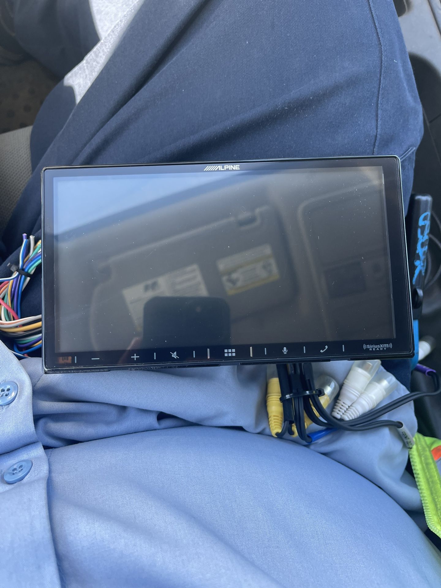 Alpine Stereo for Sale in Los Angeles, CA - OfferUp