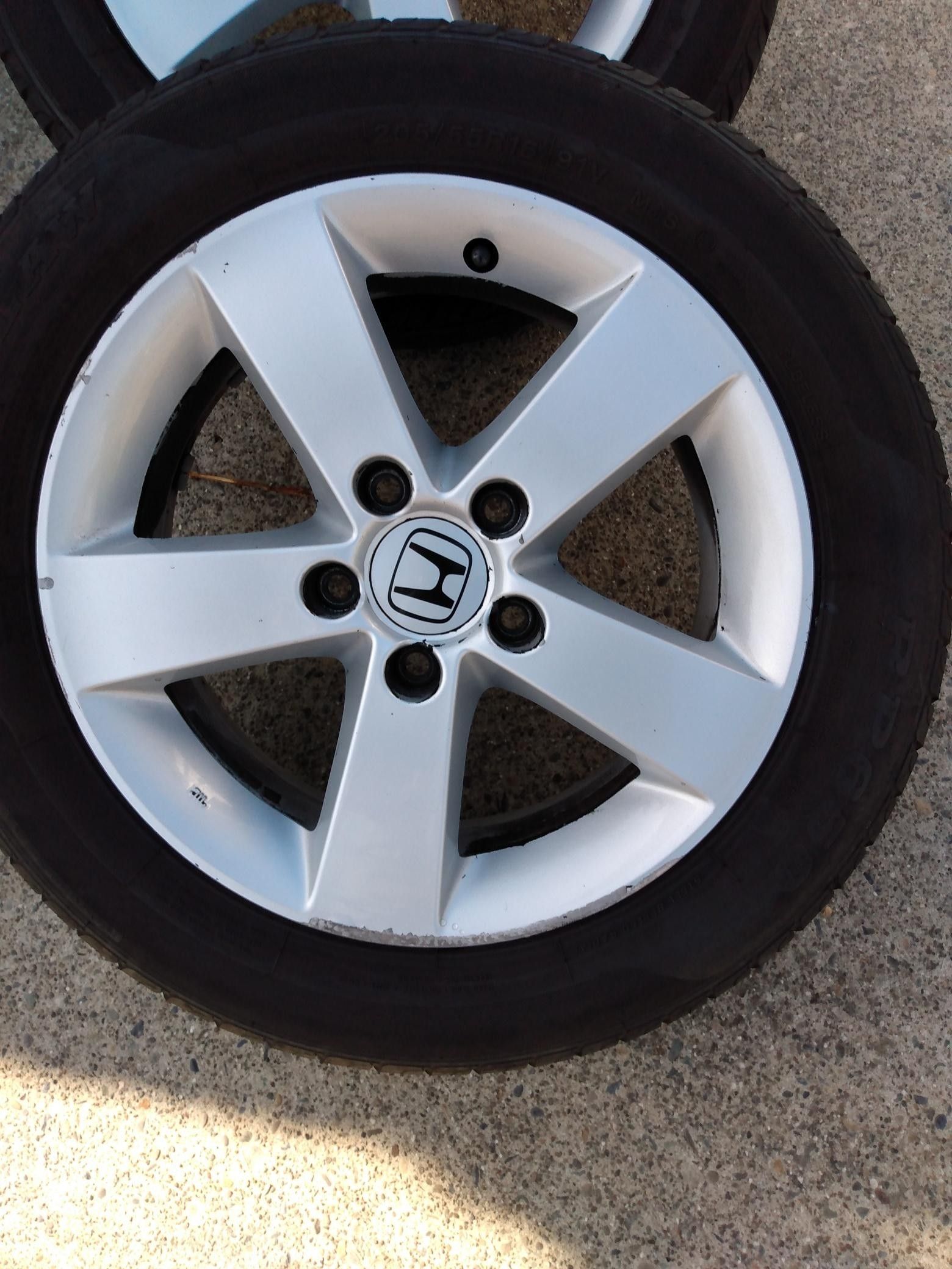 2008 Honda Civic Tires