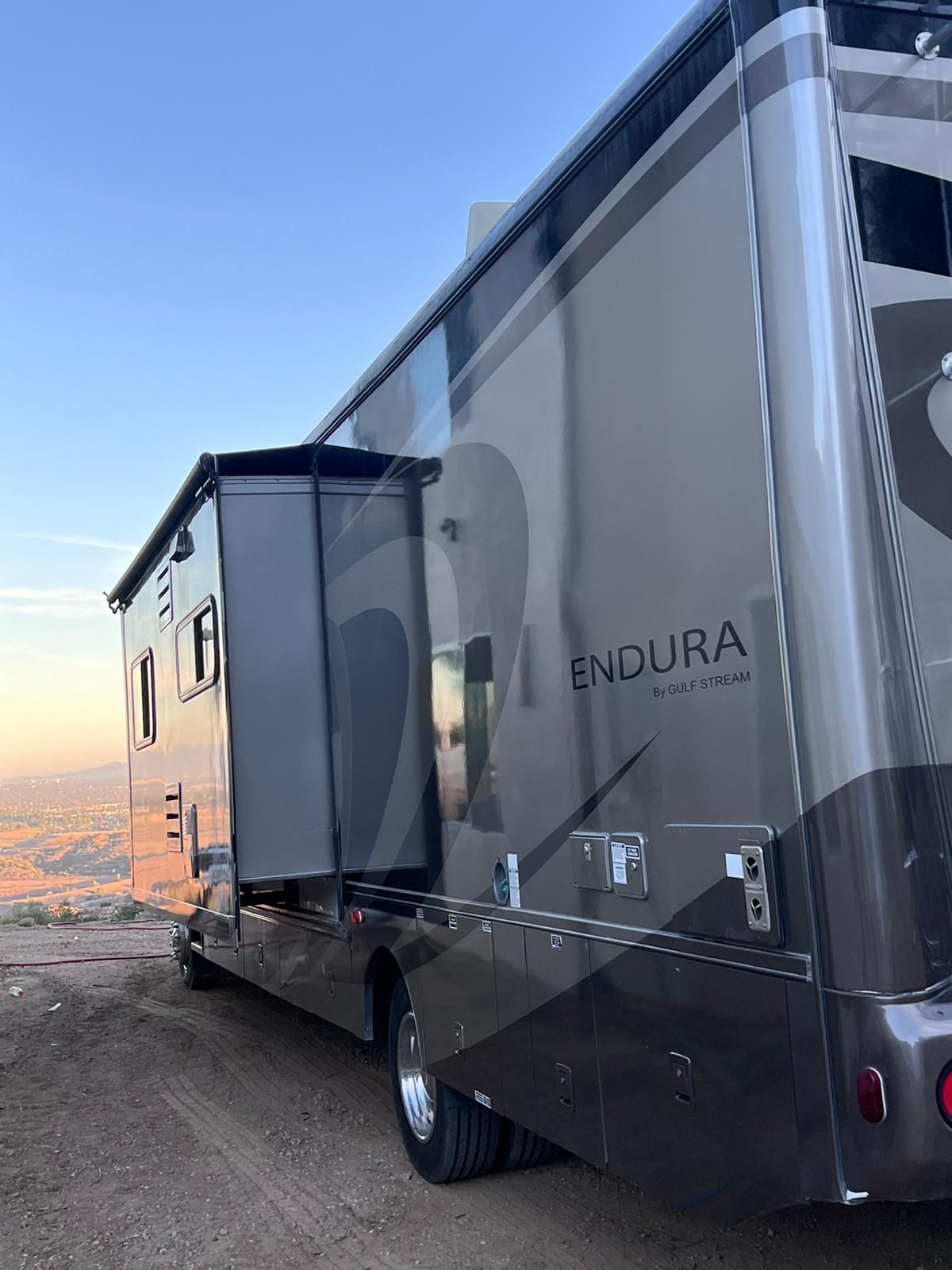 2007 Gulfstream Endura by gulf stream motorhome 35’ new for Sale in Los ...