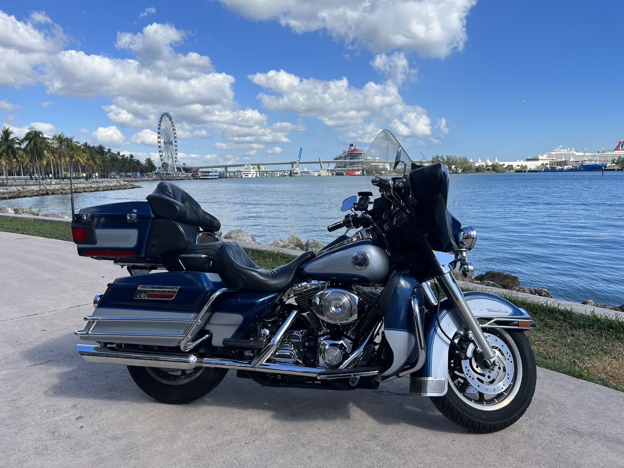 2000 Harley Davidson Electra Glide Ultra Classic for Sale in Miami ...