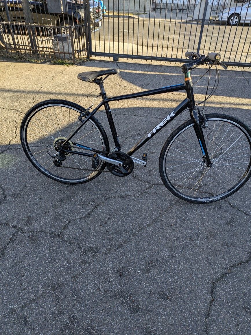 Trek FX1 Hybrid Bike for Sale in Los Angeles, CA - OfferUp